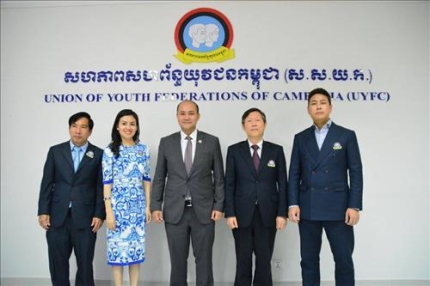 Partnership with Hun Many, a Cambodian Parliamentarian | W-Foundation